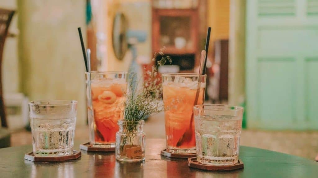 The Complete Guide On Ordering And Asking For Drinks In Spanish Tell the-complete-guide-on-ordering-and-asking-for-drinks-in-spanish-tell