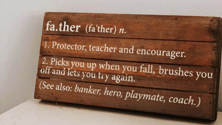 ¡Qué Padre! - What Does ‘Padre’ Mean in Mexican Slang - Tell Me In Spanish