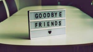 13 Ways to Say Goodbye in Spanish - Tell Me In Spanish