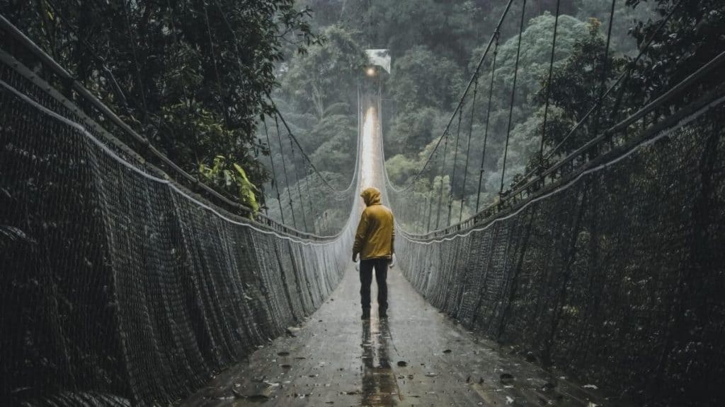 Cruzar in Spanish: Conjugation, Meaning & Uses - Tell Me In Spanish